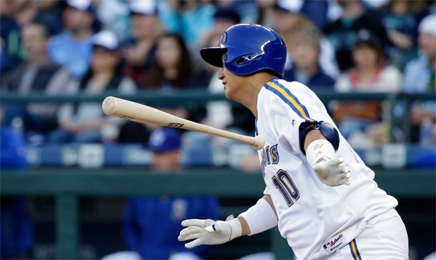 Dae-Ho Lee in Mariners' lineup again for series finale with Cardinals