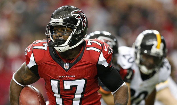 Seahawks signing return specialist Devin Hester