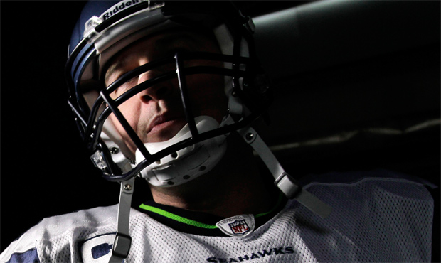 Ex-Seahawk Matt Hasselbeck says he's following his father's footsteps ...