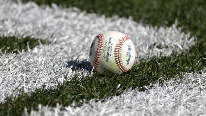 Lydia Cruz welcomes Mariners season with Opening Day poem - Seattle Sports