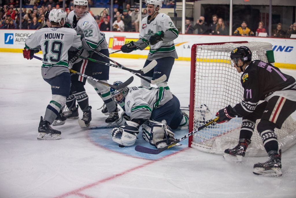 Roddy Ross and timely scoring lead Thunderbirds past Winterhawks