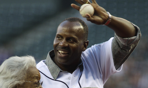 Mariners legend Alvin Davis continues to be source of support for the team
