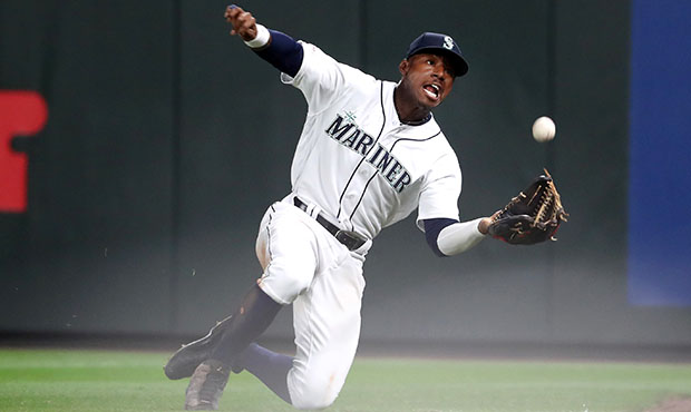 Dipoto: Kyle Lewis developing into leader, special player for Mariners