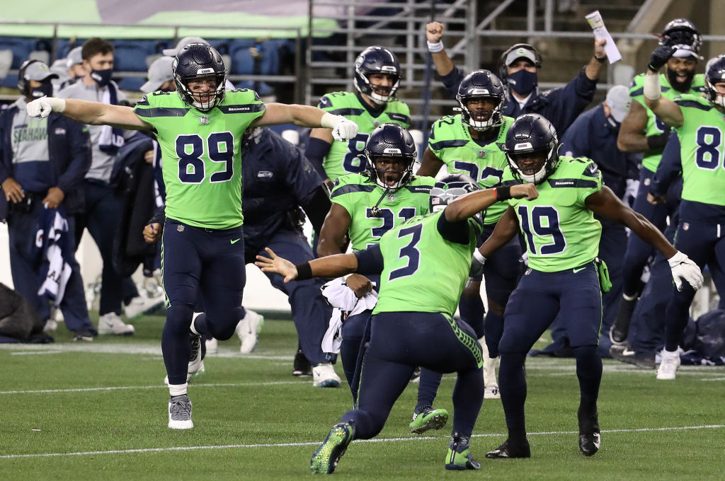 Seahawks stun Vikings on final drive to win 27-26, improve to 5-0