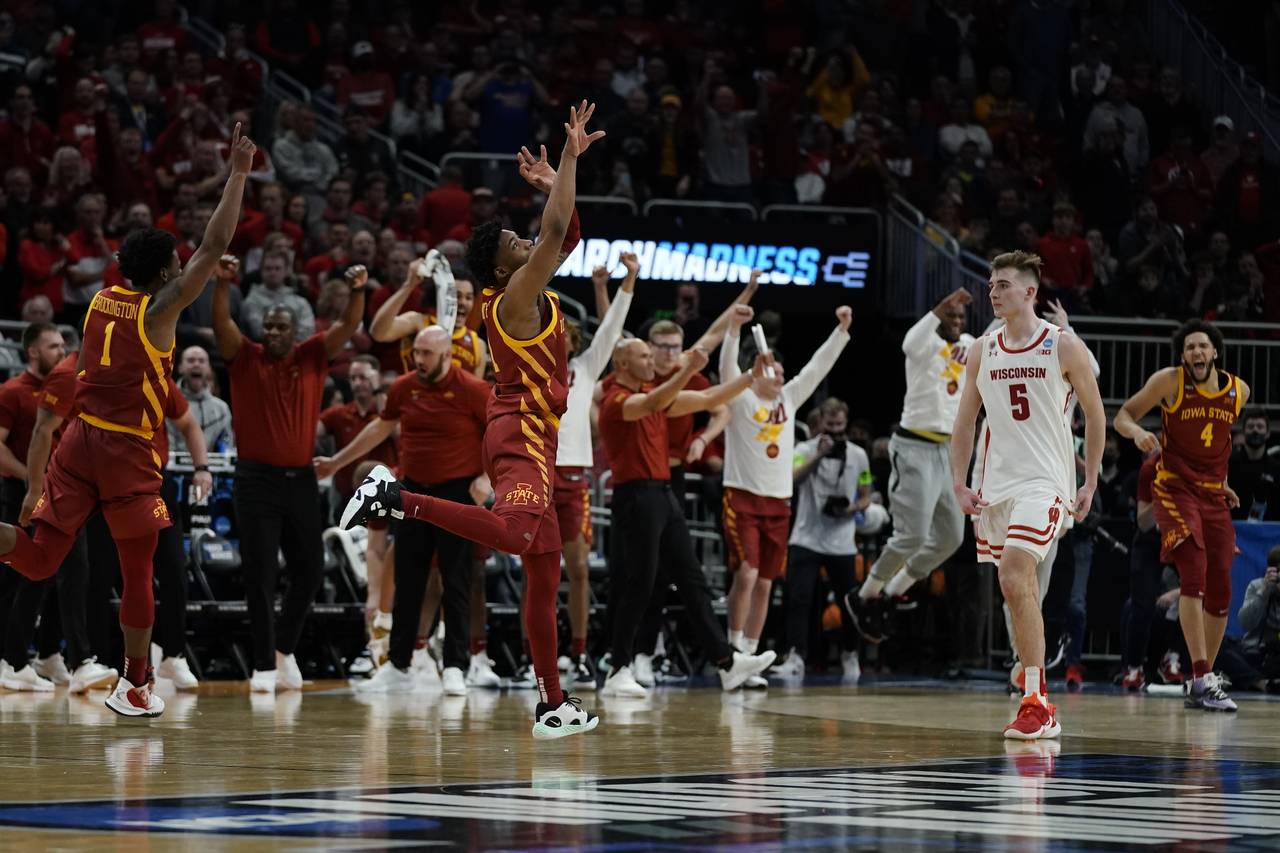 Kalscheur, Iowa State beat Wisconsin to reach Sweet 16
