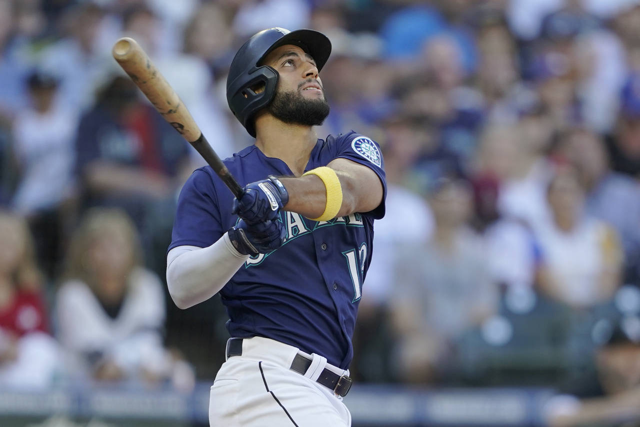 Mariners shut down by White Sox, win streak ends with 3-2 loss ...