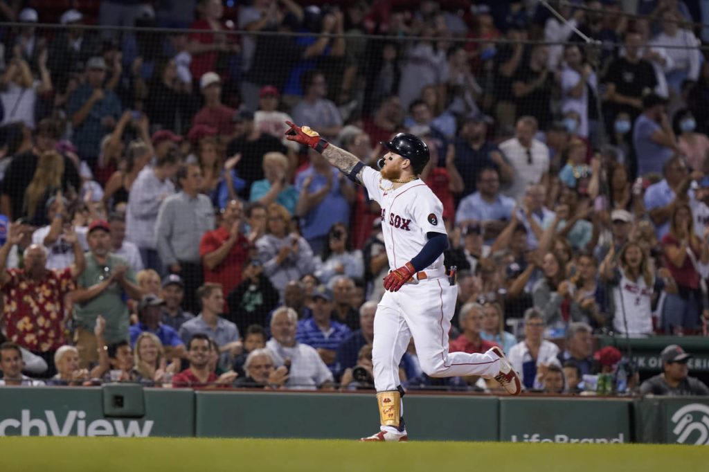 Refsnyder completes Red Sox rally for 9-8 win over Rangers - Seattle Sports