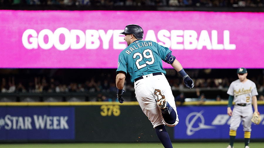 The Mariners found the perfect way to finally end the drought