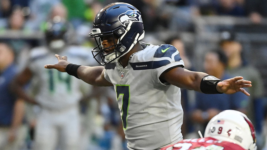 Seahawks Takeaways: Carroll on Geno-Waldron chemistry, Walker comp