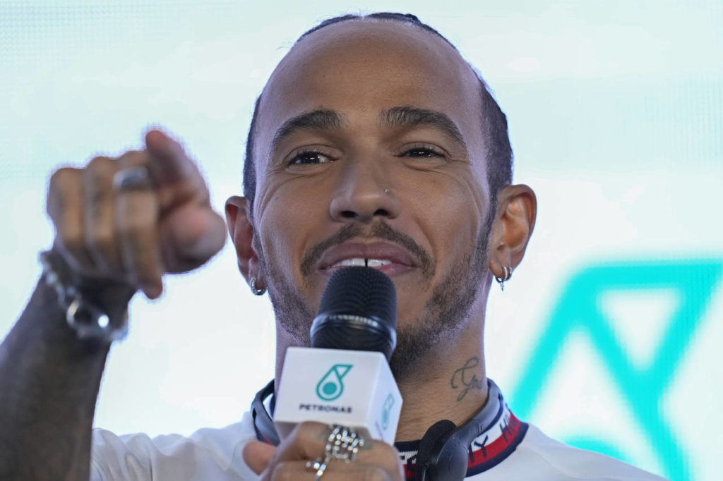 Lewis Hamilton committed to helping Mercedes end slump - Seattle Sports