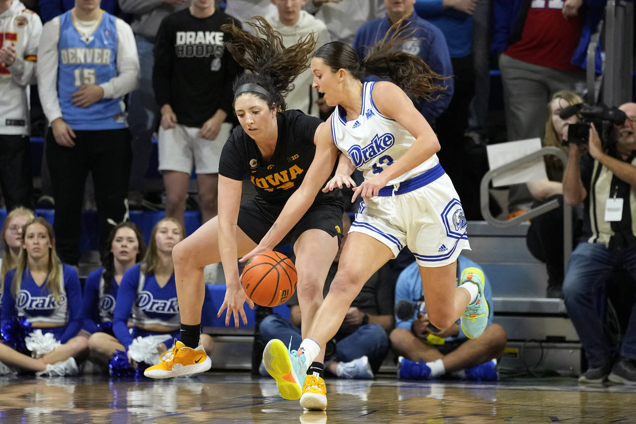 Czinano, Clark help No. 4 Iowa defeat Drake 92-86 in OT - Seattle Sports