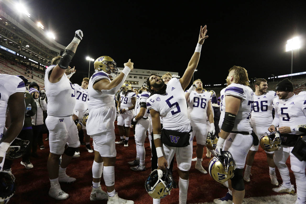 UW Huskies up 3 spots to No. 9 in AP poll after Apple Cup win - Seattle ...