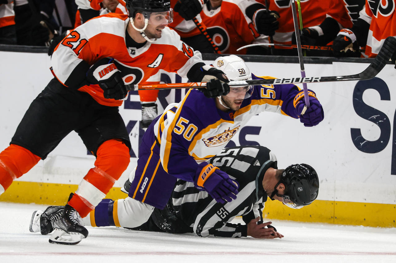 Cates, Flyers snap Kings' unbeaten streak with 4-2 win - Seattle Sports