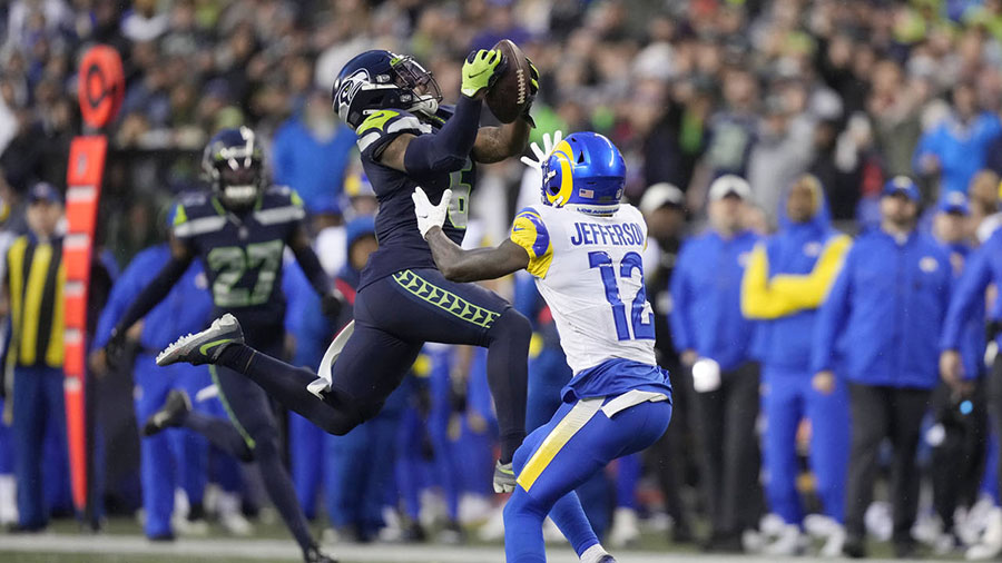 Seahawks' Instant Reaction: 19-16 OT win over Rams keeps hopes alive