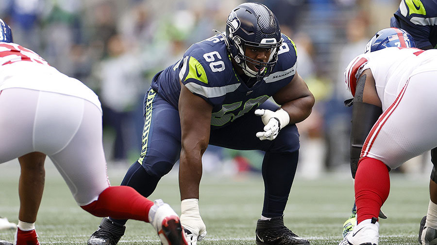 Seahawks re-sign right guard Phil Haynes to 1-year contract for 2023