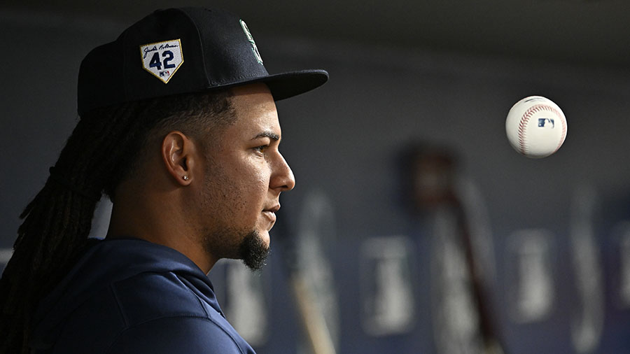 Salk: Seattle Mariners don't look cheap while Luis Castillo dominates