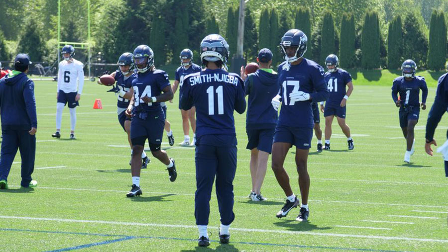Seahawks OC Waldron shares 1st impression of rookie class