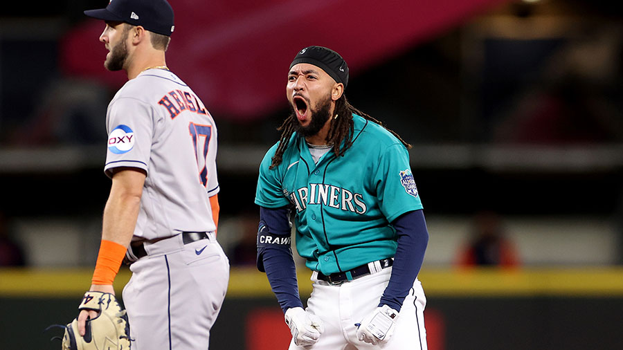 Seattle Mariners rally with 7 runs in 8th inning, top Astros 7-5