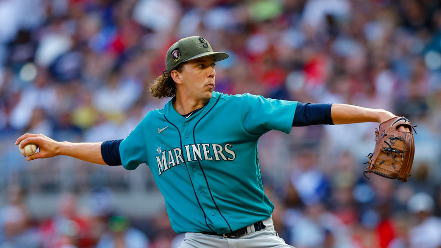 Gilbert retires 15 straight, Seattle Mariners overpower Braves 7-3