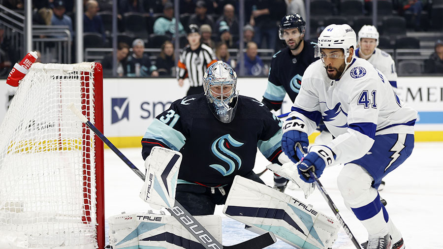 Seattle Kraken sign 9-year vet Bellemare, bring back Borgen