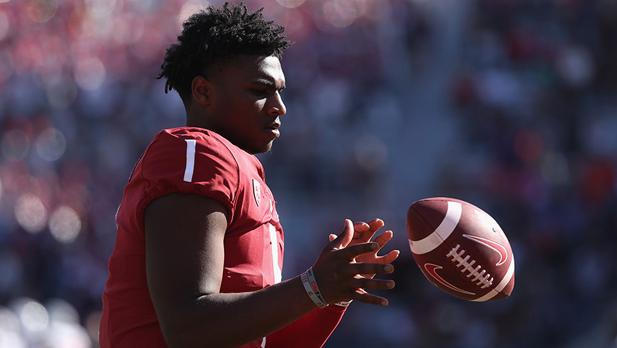 WSU Cougars' Cameron Ward proving he's one of best QBs in FBS