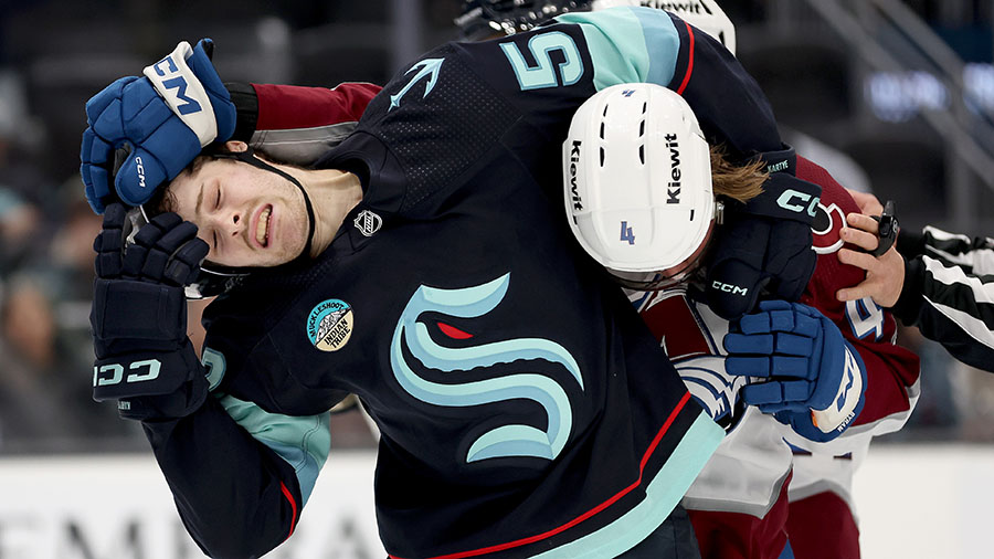 Colorado Avalanche score 5 unanswered, beat Seattle Kraken 5-1