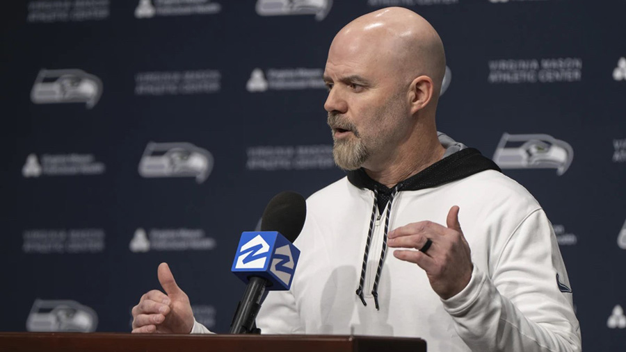 ‘Unicorn event’ allows Grubb to stay in Seattle as Seahawks OC