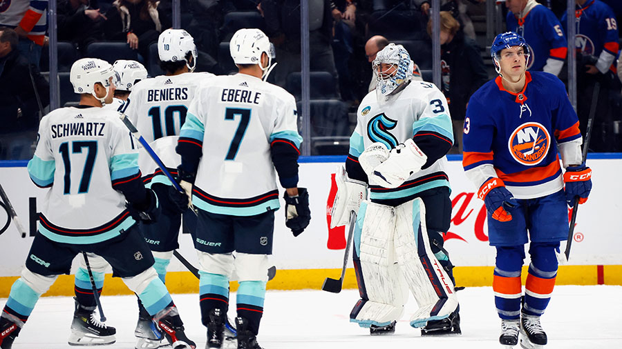 Grubauer returns, Seattle Kraken beat NY Islanders 2-1 in shootout
