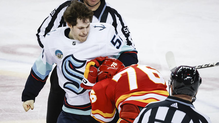 Seattle Kraken beat Calgary Flames 4-2 for 3rd win in 4 games