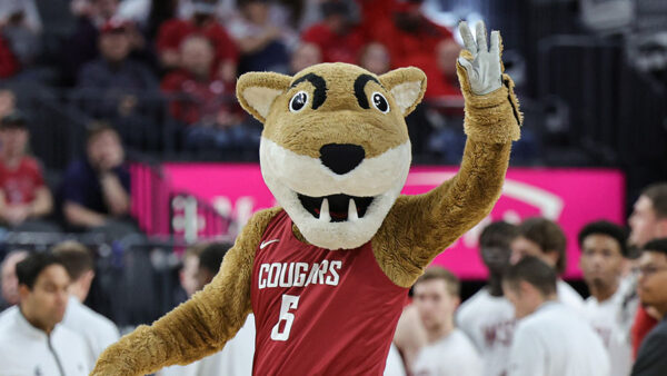 WSU Cougars roll past LMU 94-77, advance to WCC quarters